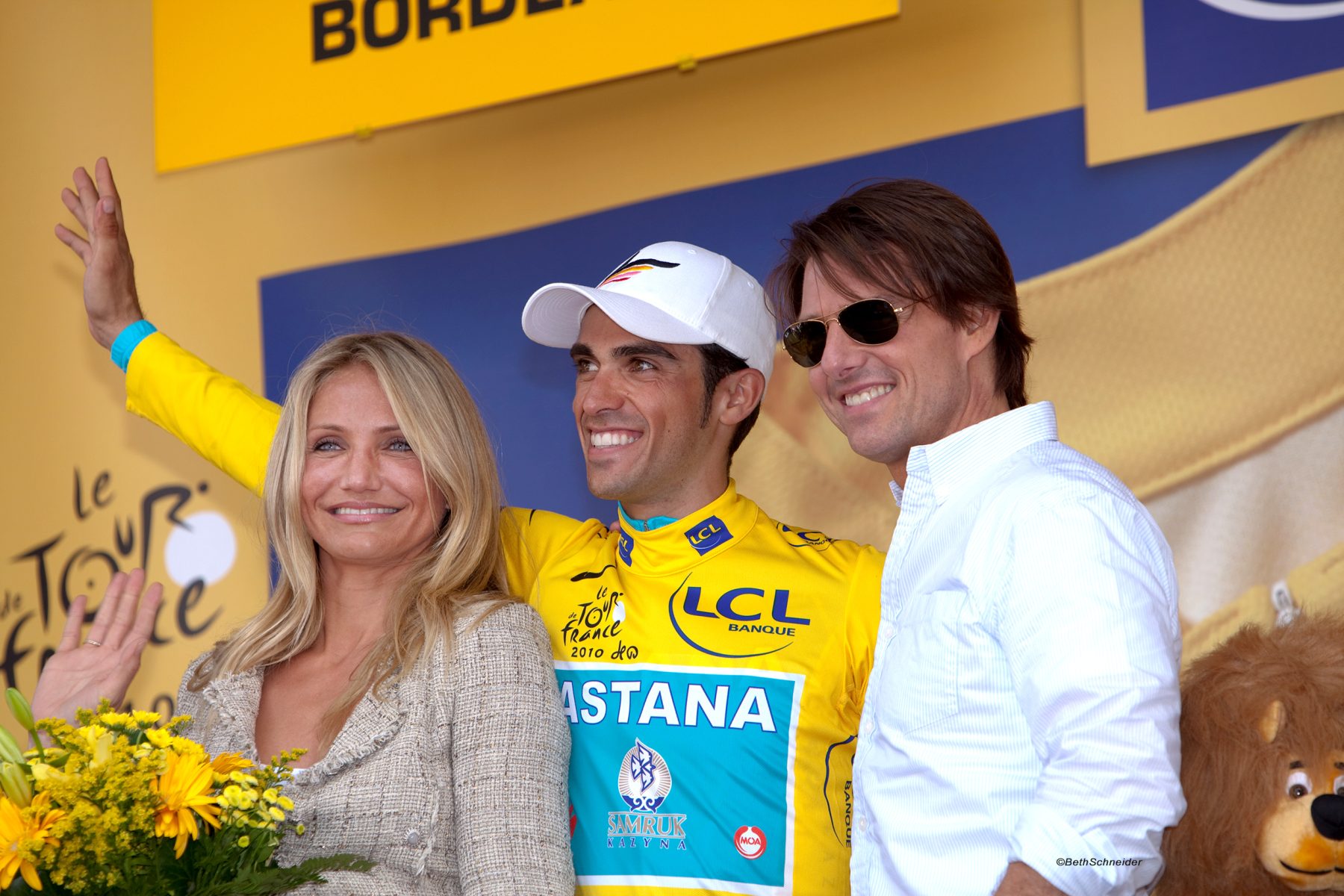 Tom Cruise, Cameron Diaz, Alberto Contador at the 2010 Tour de France - Beth Schneider Photography